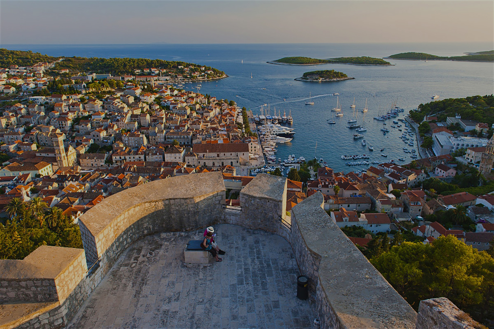 Hvar – Blue Cave Excursion – Blue Streak sea travel